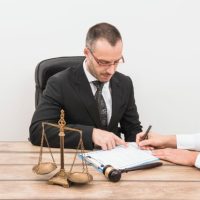 Comment devenir procureur de la république: ficher métier